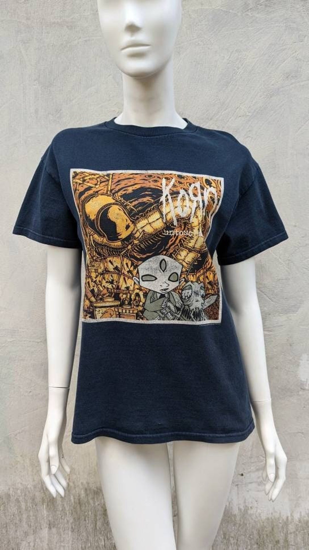 Vintage 2002 KORN Untouchables T-shirt Alternative Nu Metal Vintage 2002 KORN Untouchables T-shirt Alternative Nu Metal