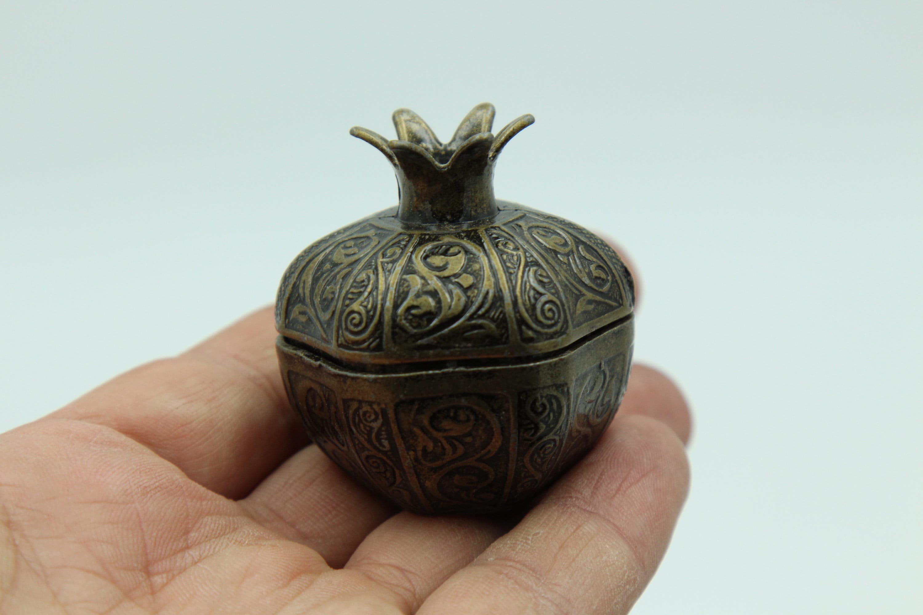 Ring Container Jewelry Box Gift Box Pomegranate Form Engraving | Etsy