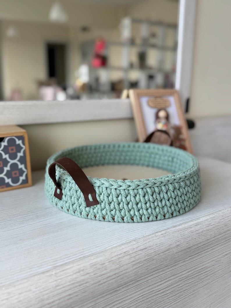 Easy Crochet Rope Tray Basket Video Tutorial for Beginners: Cotton Rope ...