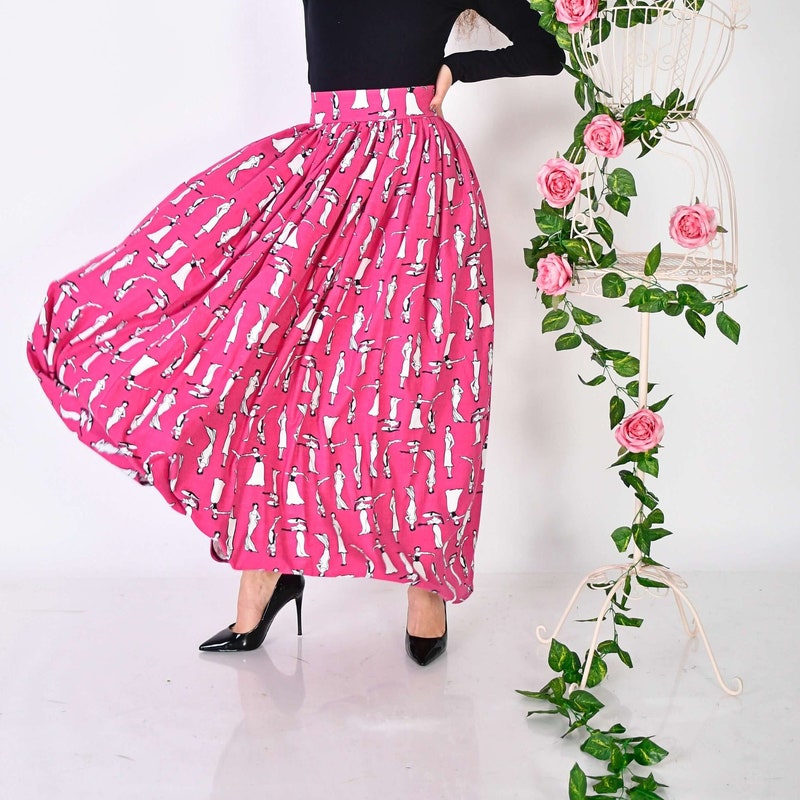 Hot Women in Skirts - Etsy