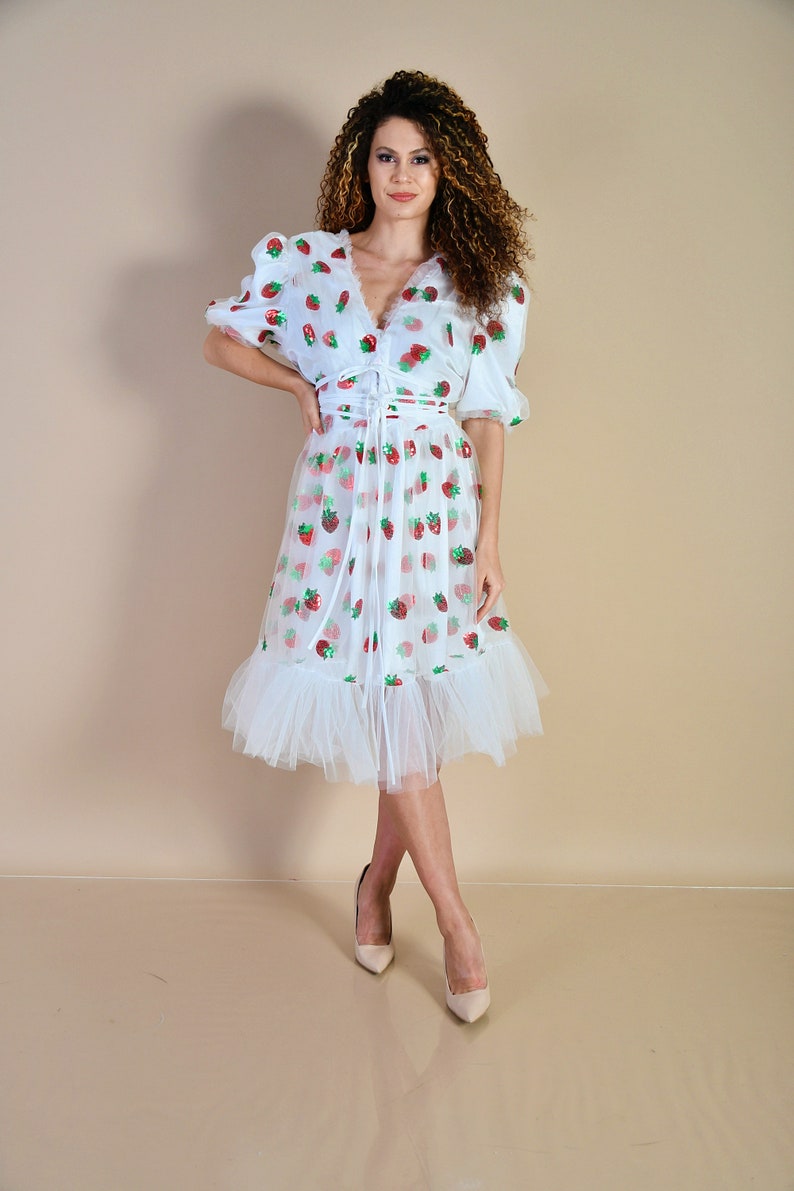 Strawberries Dress/ Short Wedding Dress/ Italian Tulle Dress/ - Etsy
