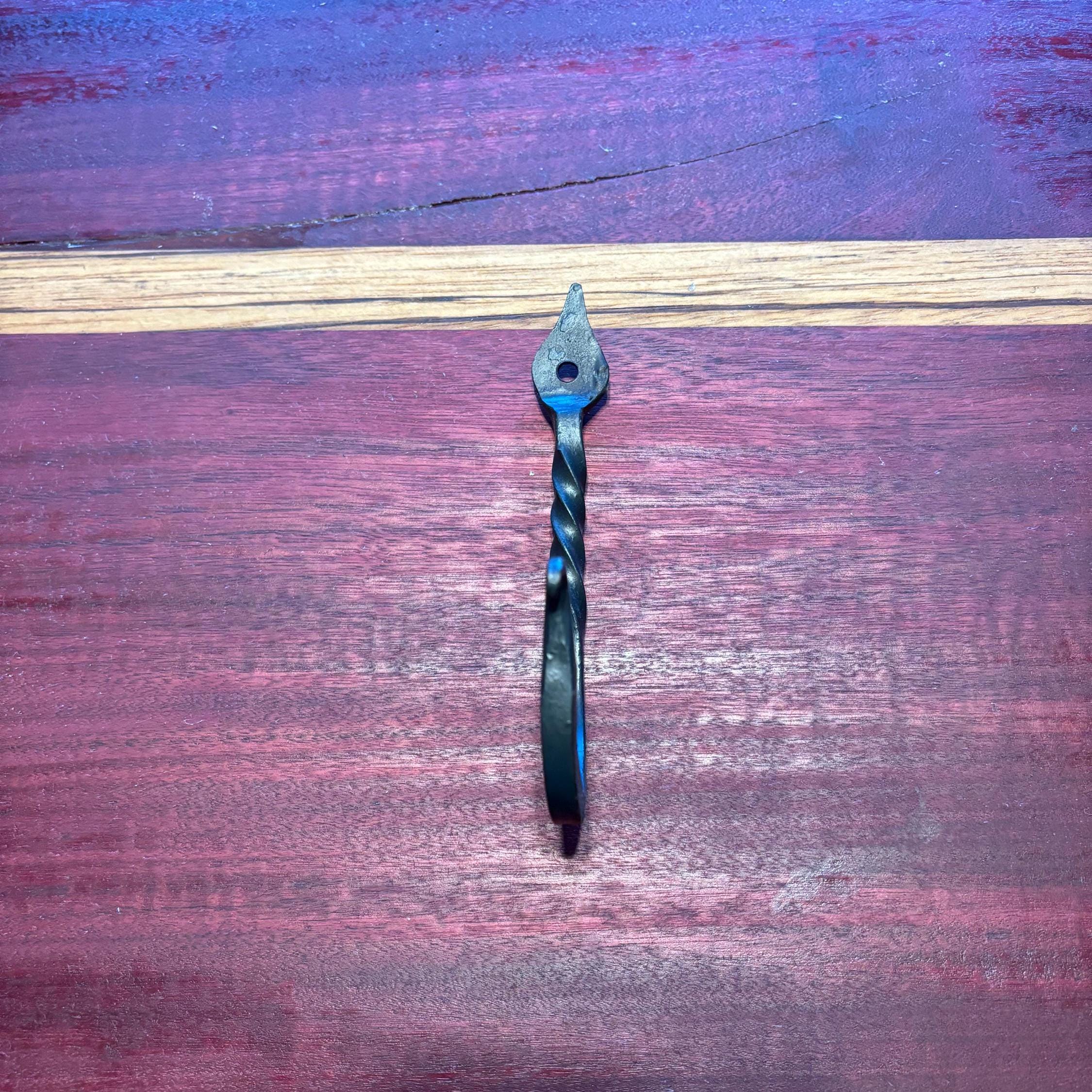 Rat Tail Colonial Hook With Twist - Etsy