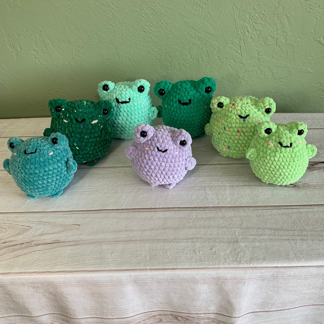 Handmade Crochet Frog Plushie – Amigurumi Stuffed Animal, Cute Froggie ...