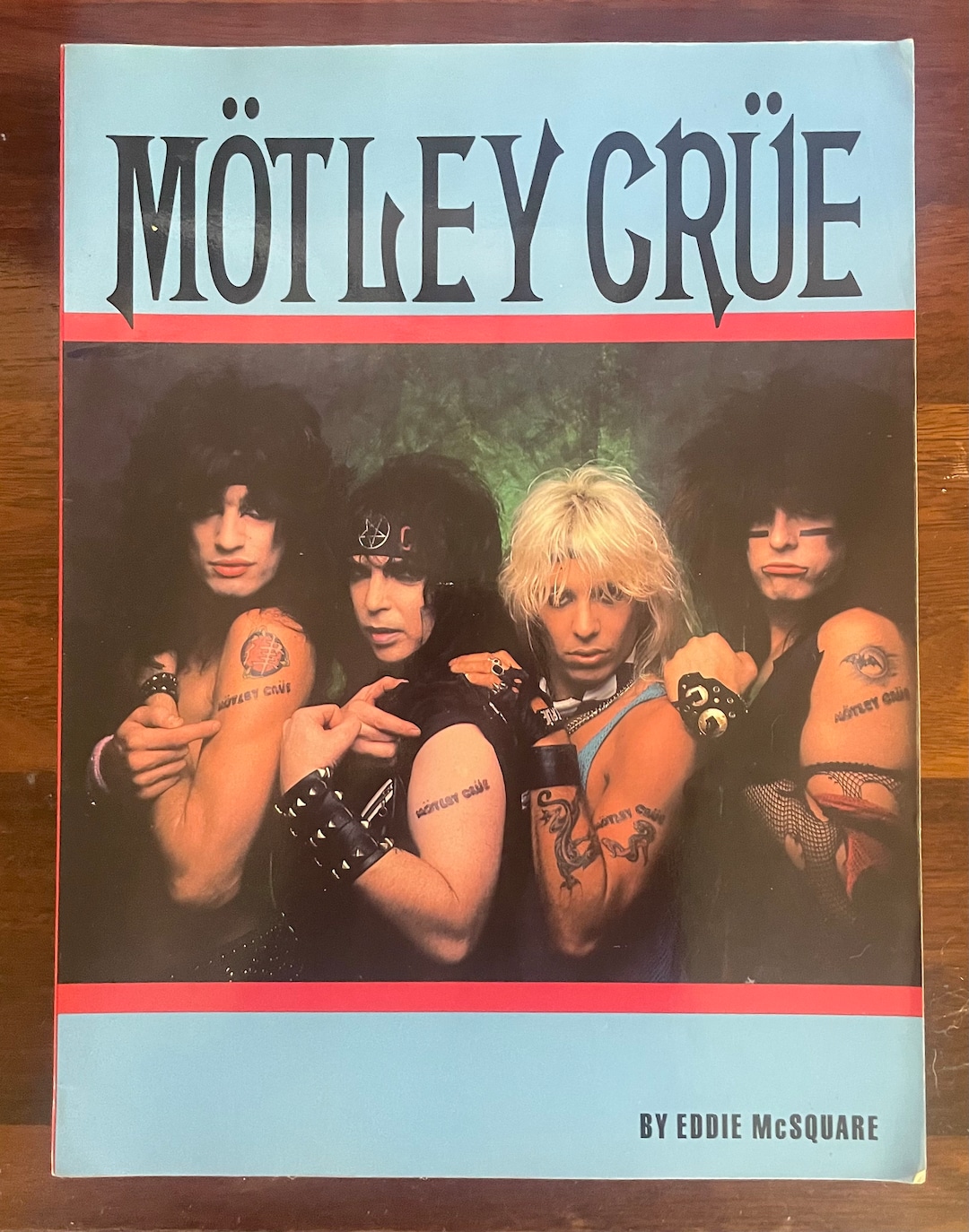 Motley Crue, by Eddie Mcsquare - Etsy