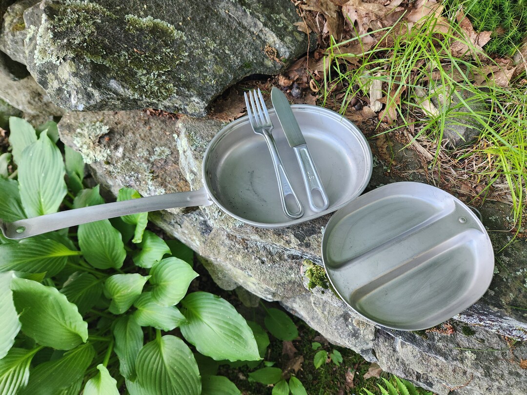 Antique Regal 1966 US Military Mess Kit Frying Pan, Plate, Fork & Knife ...