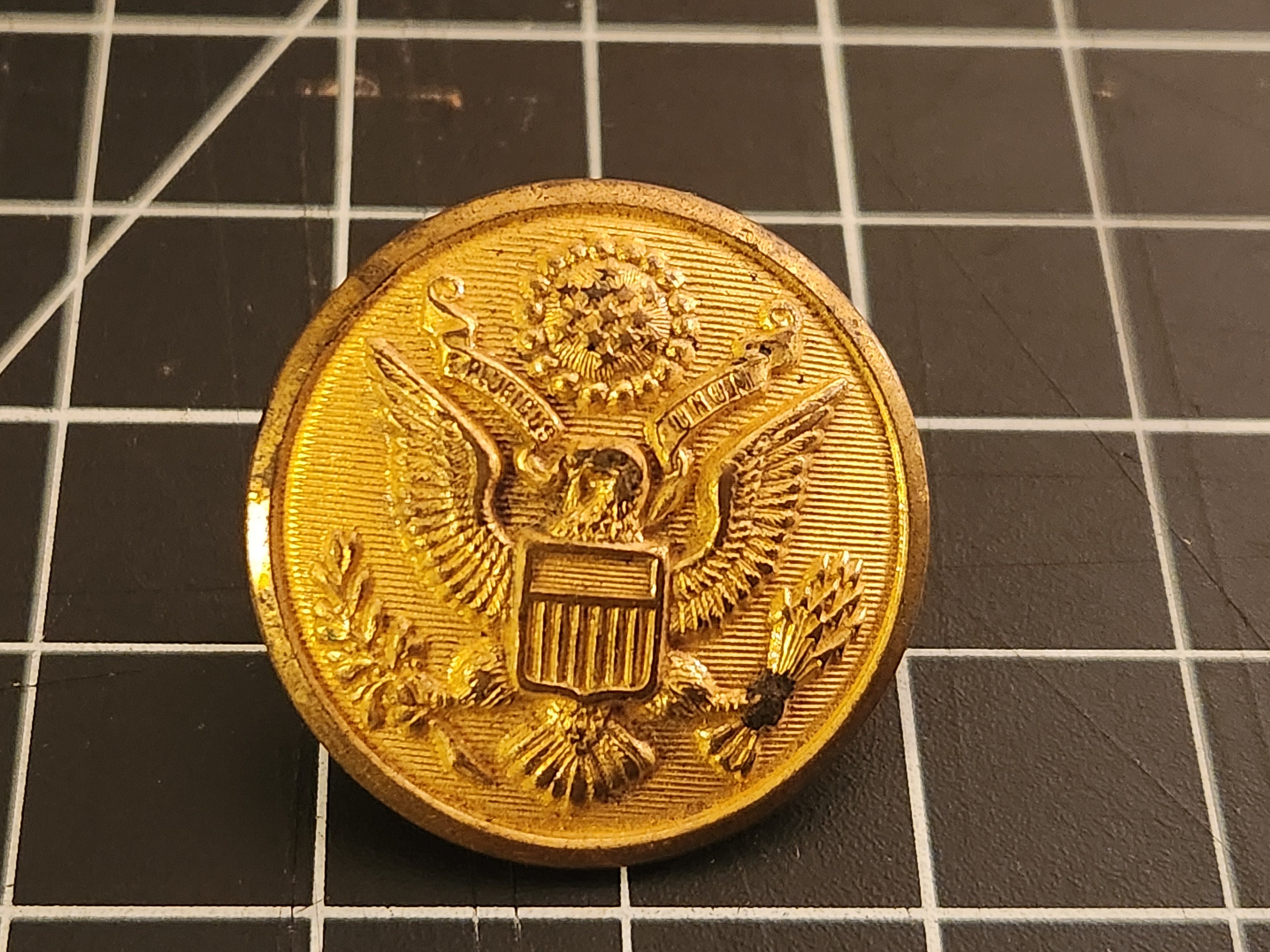 Antique WWI & WWII Brass Military Buttons Connecticut and New York MFG ...