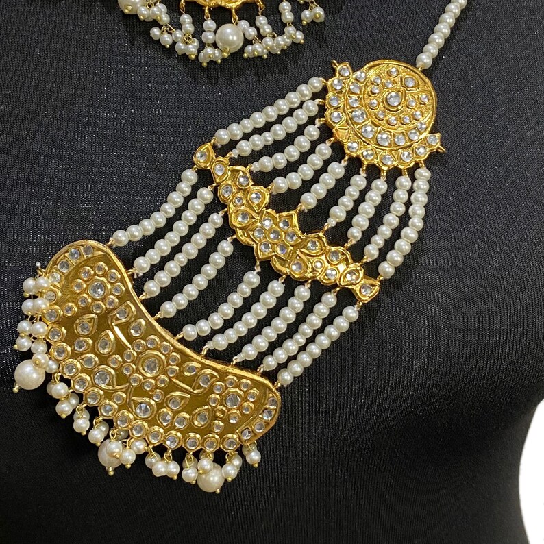 Handmade Pakistani Bridal Jewelry Set: Gold Choker, Jhumar, Tikka ...