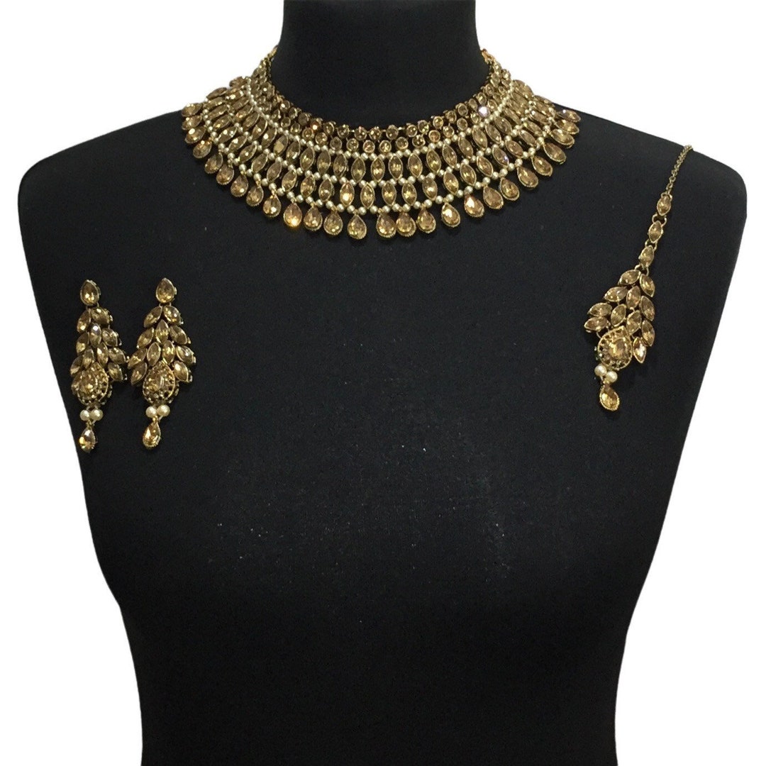Gold Pakistani Bridal Necklace Jewellery Set Including Elegant Asian ...