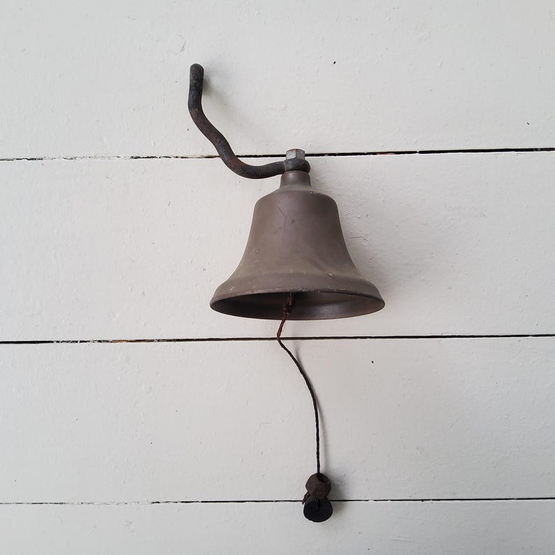 Large Outdoor Bell Farmhouse Decor Dinner Bell - Etsy