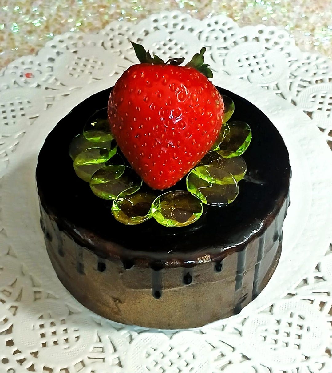 Edible Oval Isomalt Sugar Gems: Cake & Ring Box Cookie Decoration (48 ...