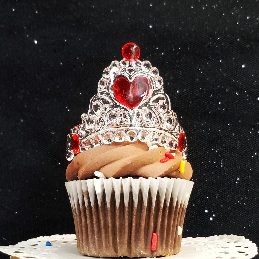 Isomalt Sugar Crystal Tiara Cupcake Topper: Heart Gemstone, Diamonds ...