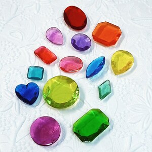14 Assorted Edible Isomalt Sugar Gemstones: Cake Gems, Custom Colors - Etsy