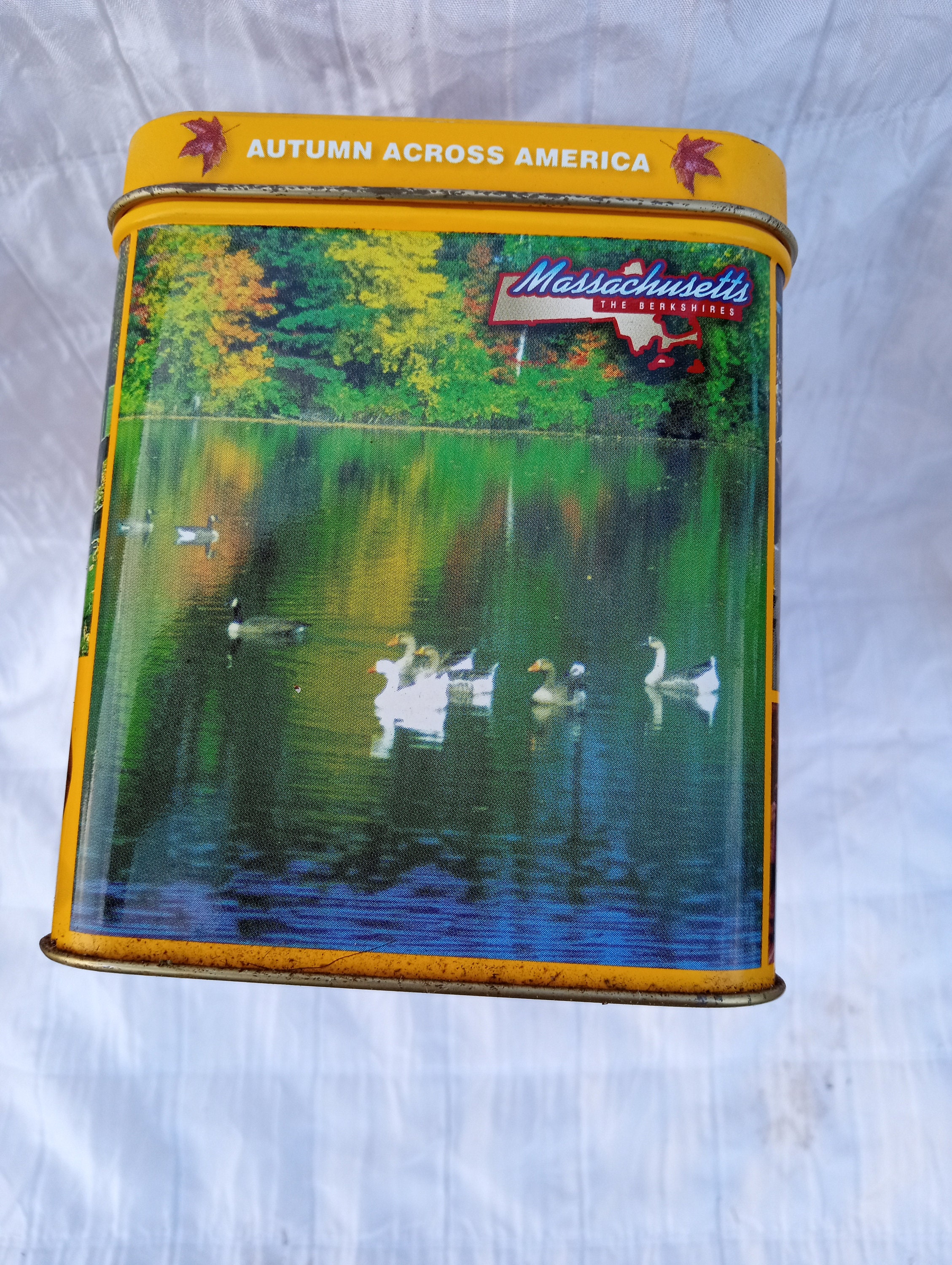 Vintage Doral Cigarettes Tin empty - Etsy