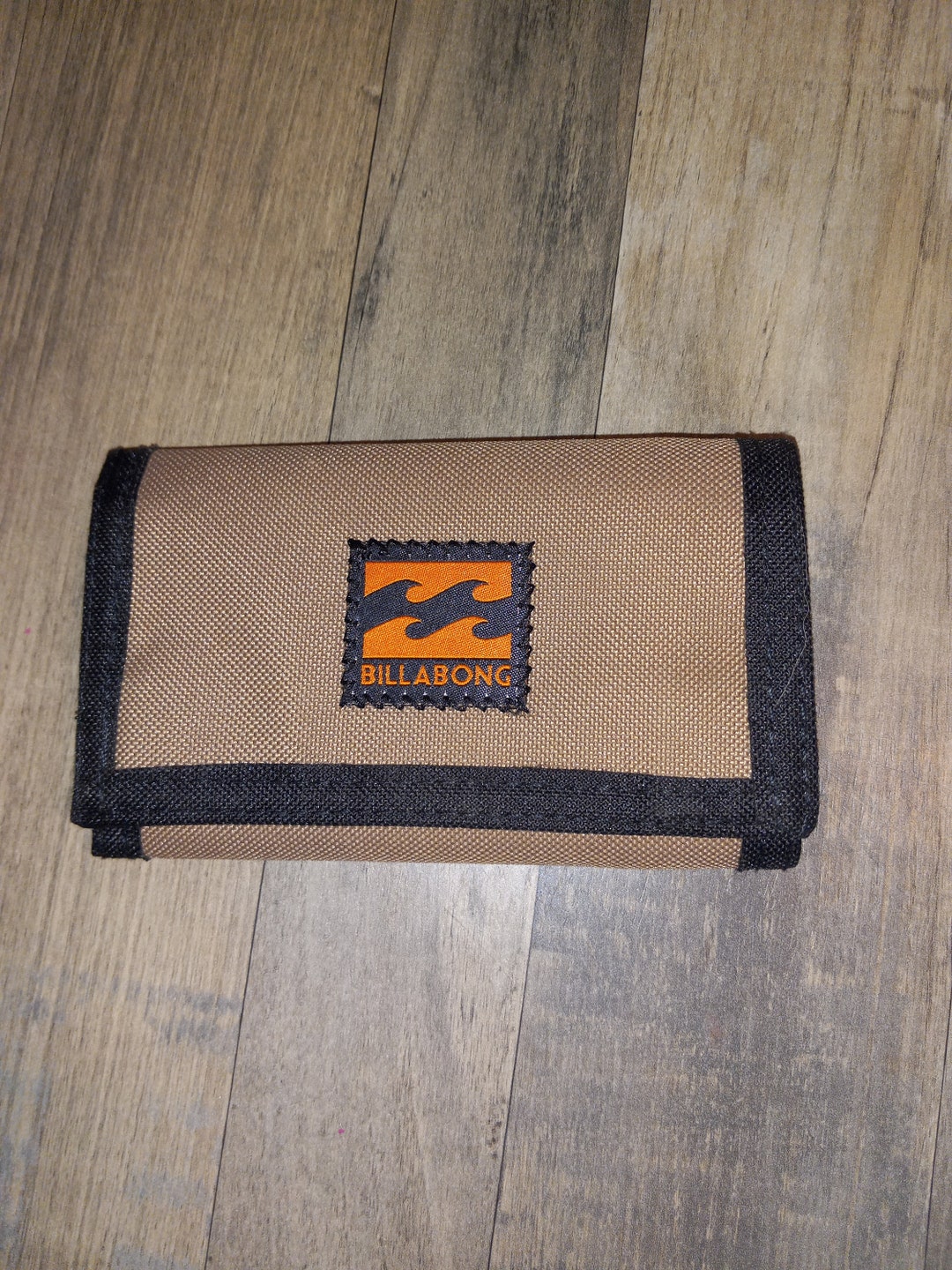 Vintage Billabong Man's Tri-fold Wallet With Velcro Closure - Etsy