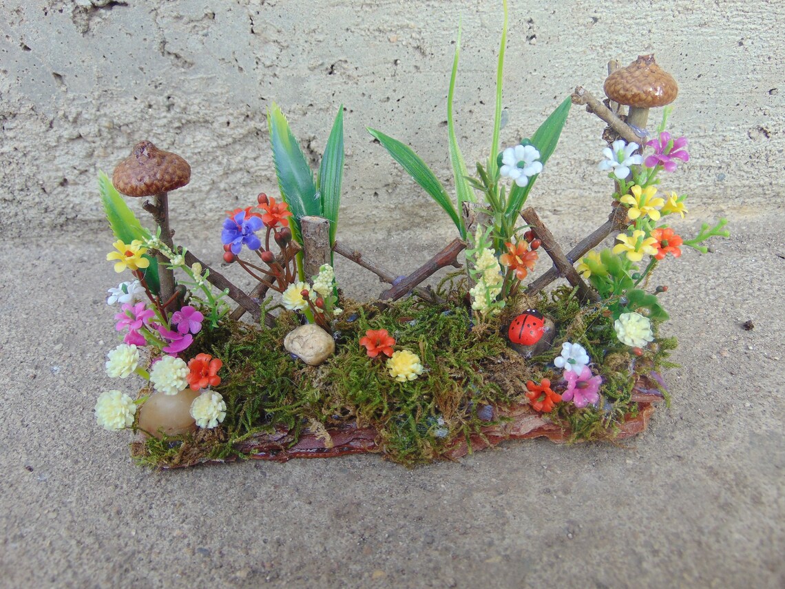 Fairy Garden Fence, Dollhouse Fence, Fairy Flowers, Easter Garden ...
