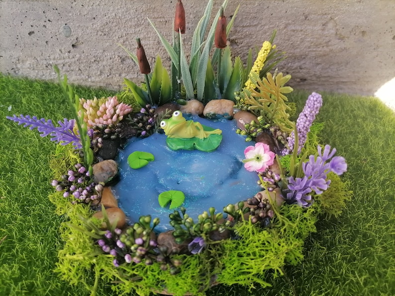 Fairy Garden Frog Pond Miniature Pond With Frog Fairies - Etsy