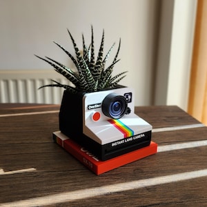 Retro Instant Camera Planter Flower Pot Desk Organiser Office Decor ...