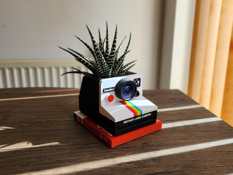 Retro Instant Camera Planter Flower Pot Desk Organiser Office Decor ...