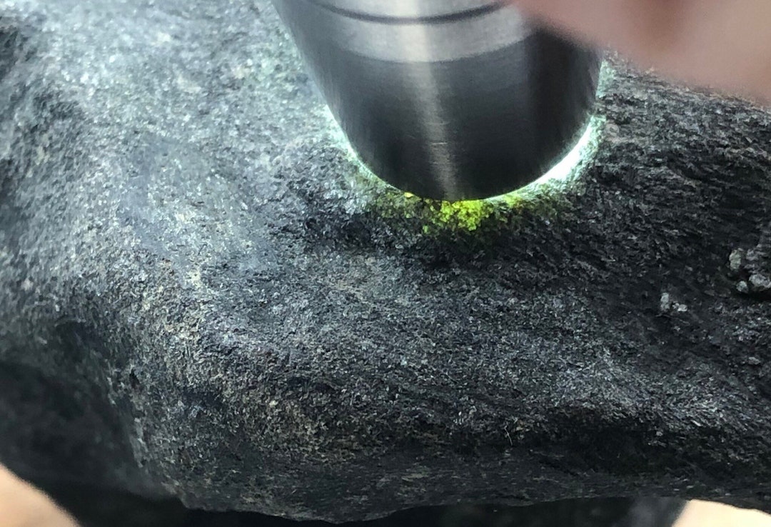 Icy Attempt,802g,burmese Jadeite Stone,raw Jade Rough,natural Feicui,jewelry, Good Luck ,fortune ...