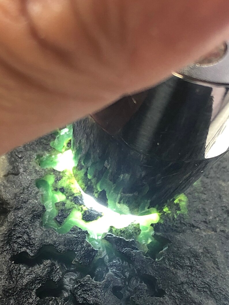 Burmese Old Mine Nan Qi Jadeite Rough - 338g Green Window Raw Jade ...