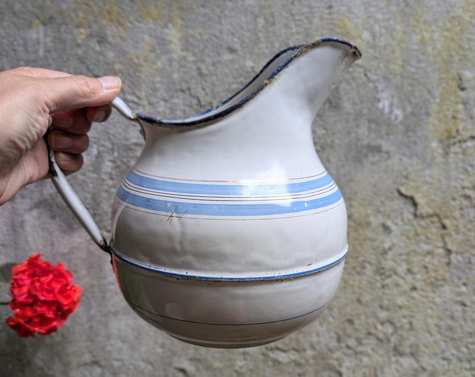 French Vintage Farmhouse Pitcher/jug in Enamel, White Vintage Home ...