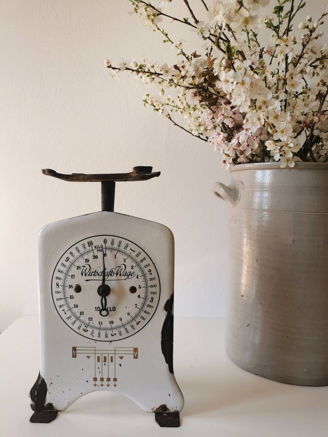 Antique German Kitchen Scale: Wirtschafts Wage, Cast Iron & Enamel ...