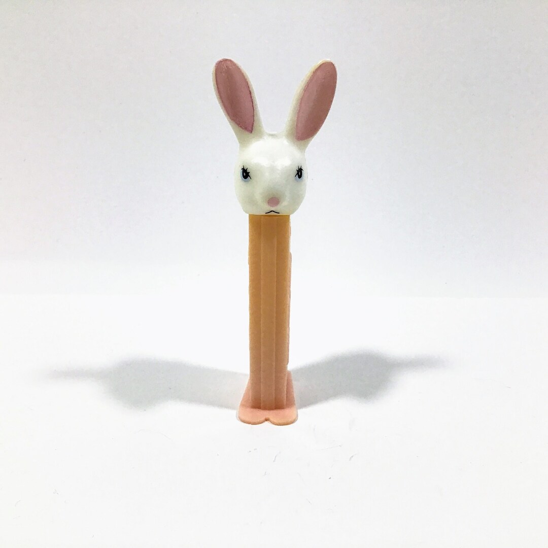 Vintage Bunny Rabbit PEZ Dispenser - Etsy