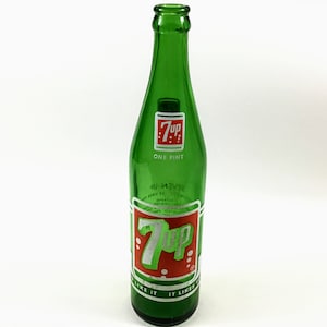 VINTAGE 7up One Pint Bottle Green Glass - Etsy