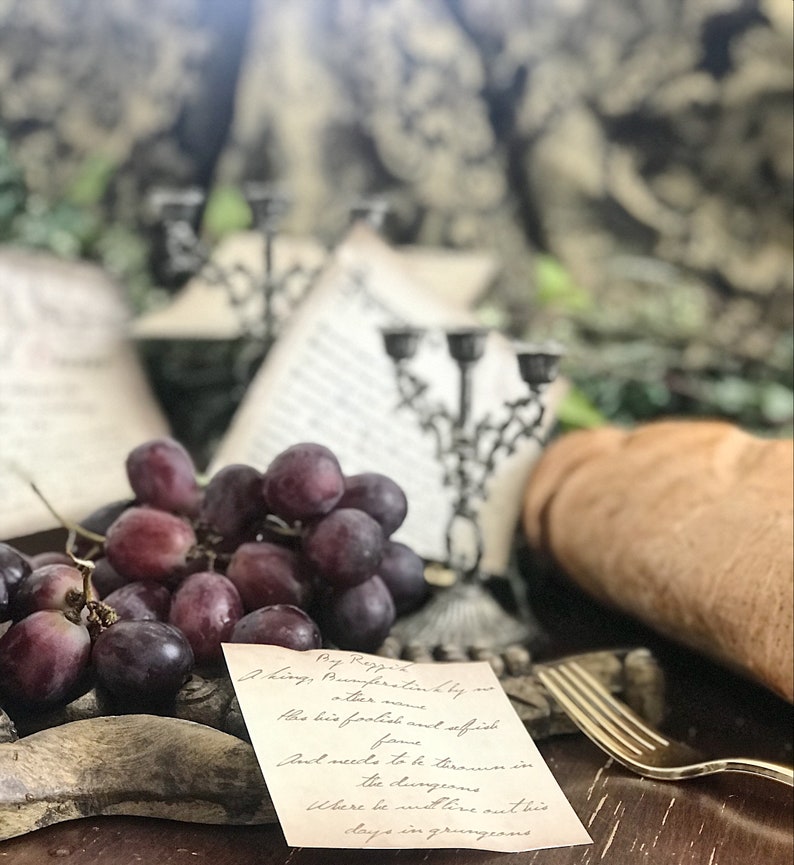 Murder Mystery Party - Who Killed the King? - Murder Mystery Dinner ...