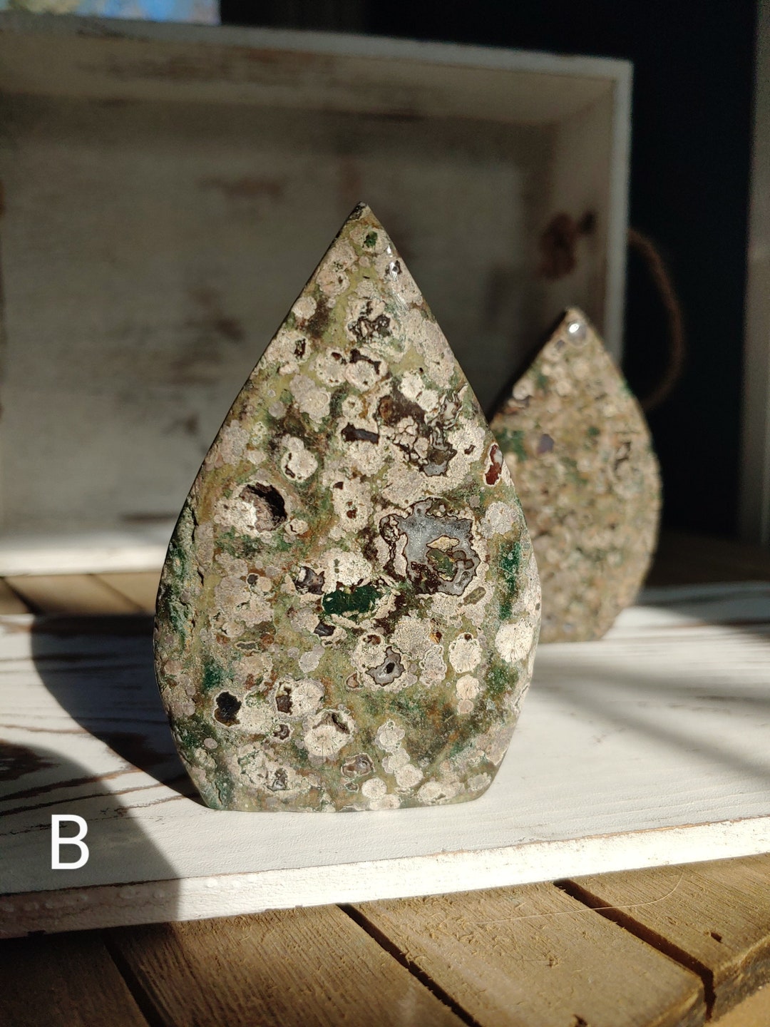 Rainforest Jasper Flame, Quartz Crystal Druzy Cave. Deep Earth Color ...
