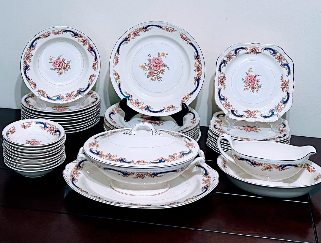 Eggshell Georgian Homer Laughlin 45 Dinnerware Set, Made in USA 1940’s ...