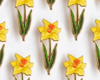 Daffodil Lapel Pin CC216 Flowers Gardening and Spring - Etsy