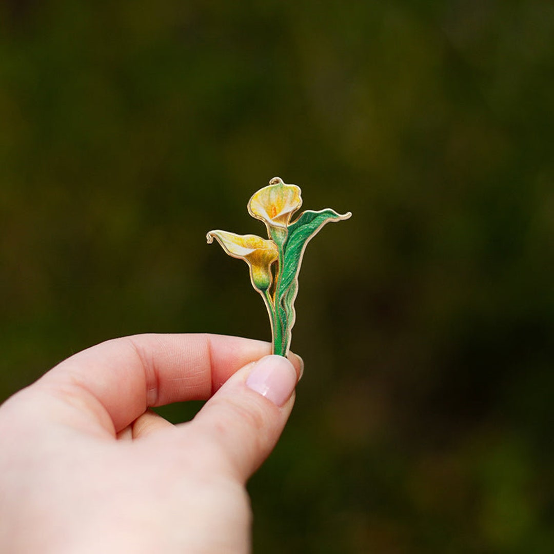 Calla Lily V2 Floral Enamel Pin, Yellow Flower Lapel Pin, Floral ...