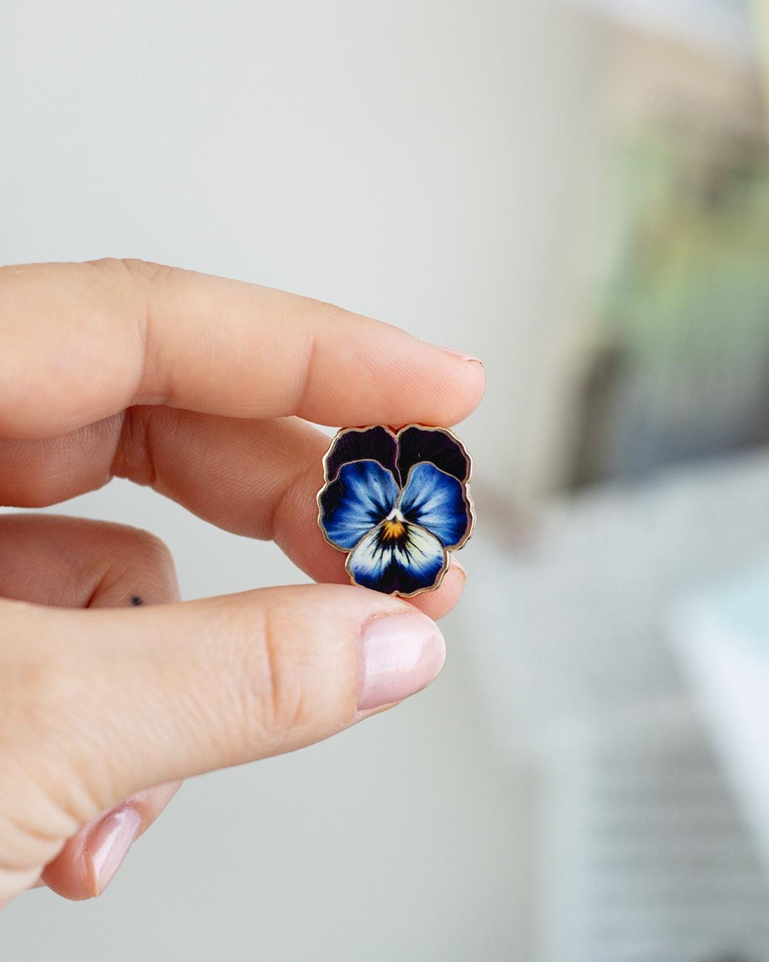 Mini Blue Pansy Flower Enamel Pin - Floral Lapel Pin - Etsy
