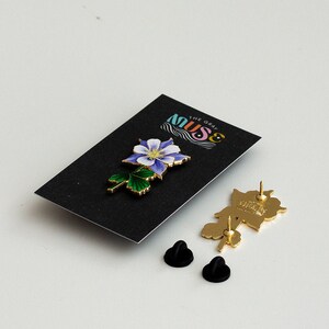 Columbine Enamel Pin | Colorado State Flower Floral Brooch - Etsy