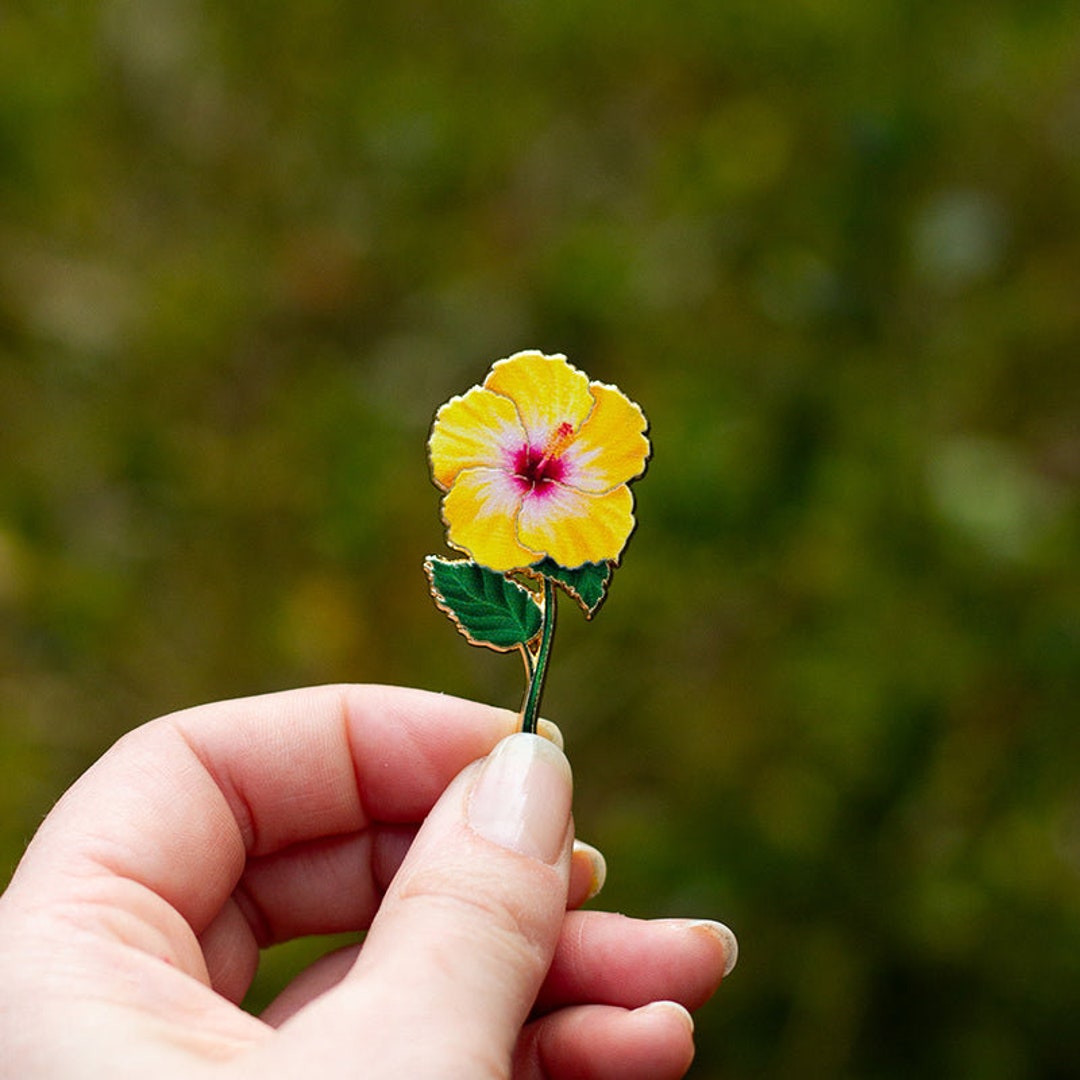 Yellow Hibiscus Enamel Pin | Hawaii State Flower Brooch - Etsy
