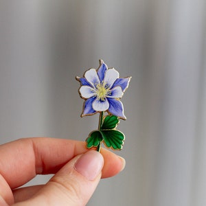 Columbine Enamel Pin | Colorado State Flower Brooch - Etsy