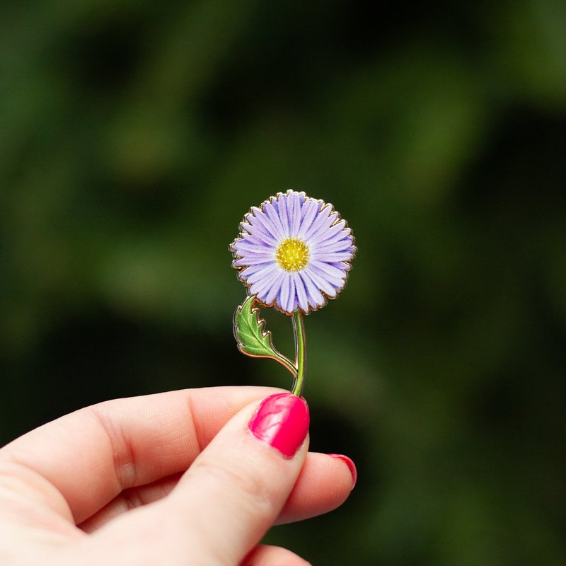 Flower Enamel Pin - Etsy