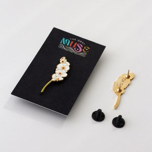 White Orchid Floral Enamel Pin, White Flowers Gift, Flower Lover Pin ...