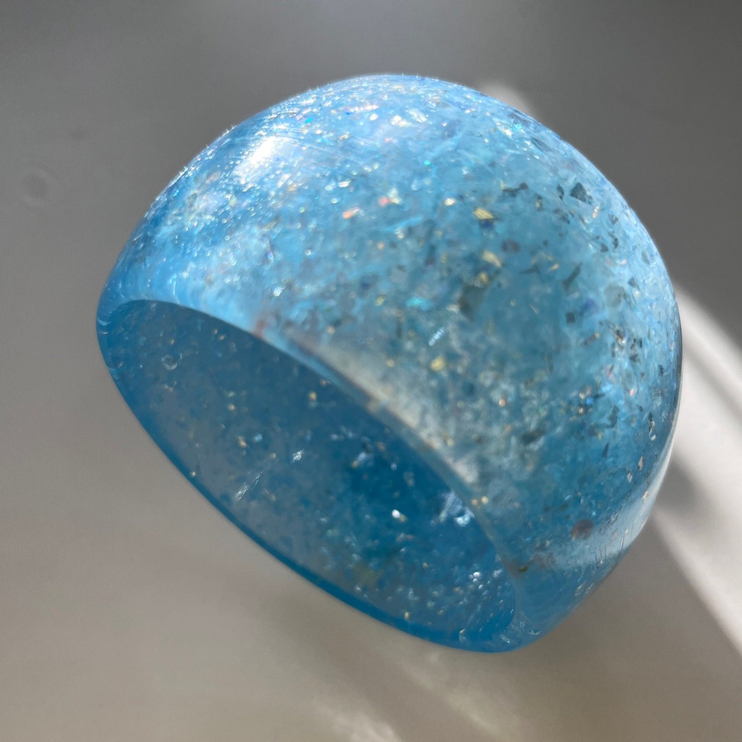 Large Baby Blue and White Glitter Resin Bangle - Etsy
