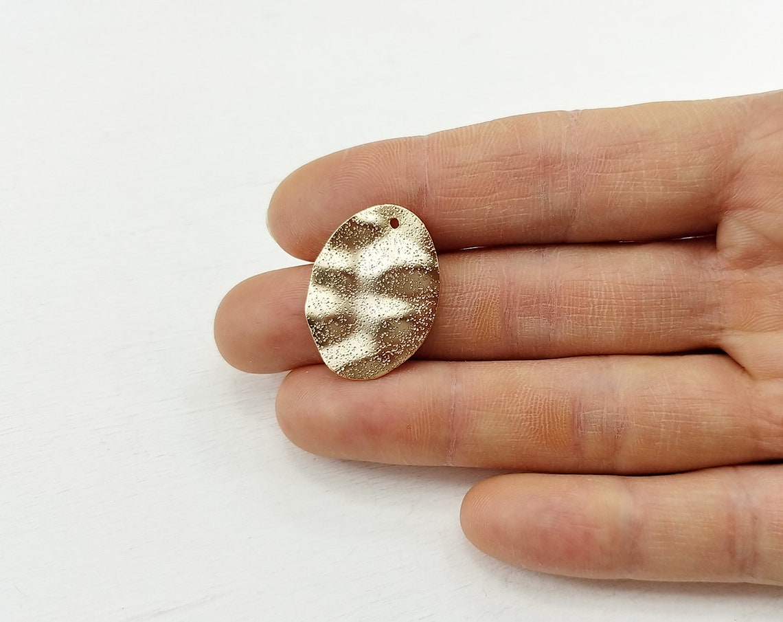 2 PCS 25mm Silver Plated Oval Sending Bumpy Pendnat Cute - Etsy