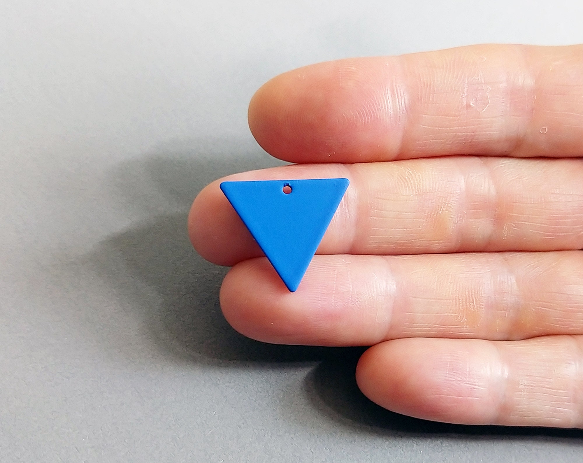 2 PCS 20 x 17 mm Ink Blue Matte Rubber Coated Triangle | Etsy