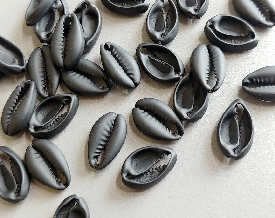 2 PCS Black 18x11mm Matte Rubber Coated Cowrie Shell - Etsy