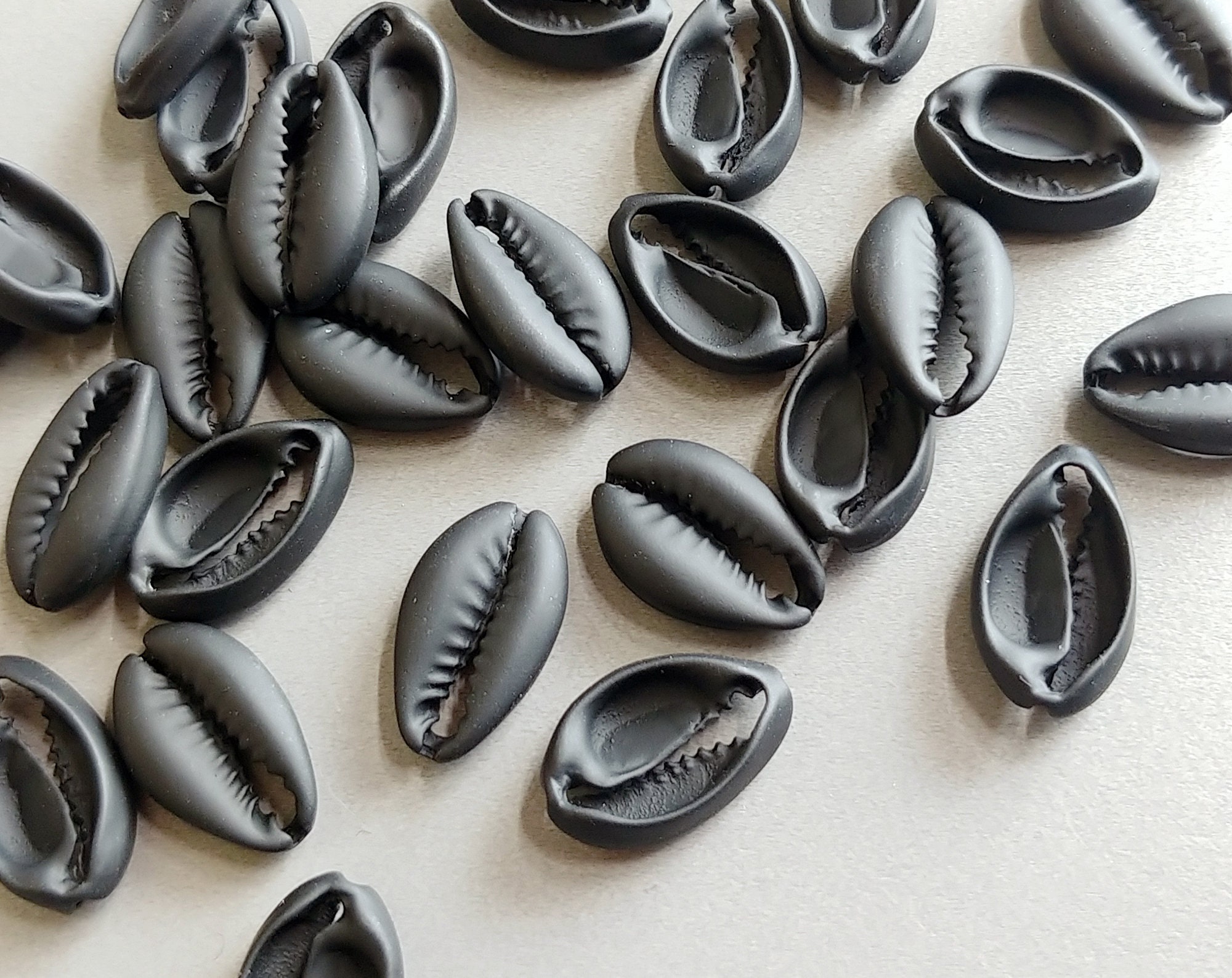 2 PCS Black 18x11mm Matte Rubber Coated Cowrie Shell - Etsy
