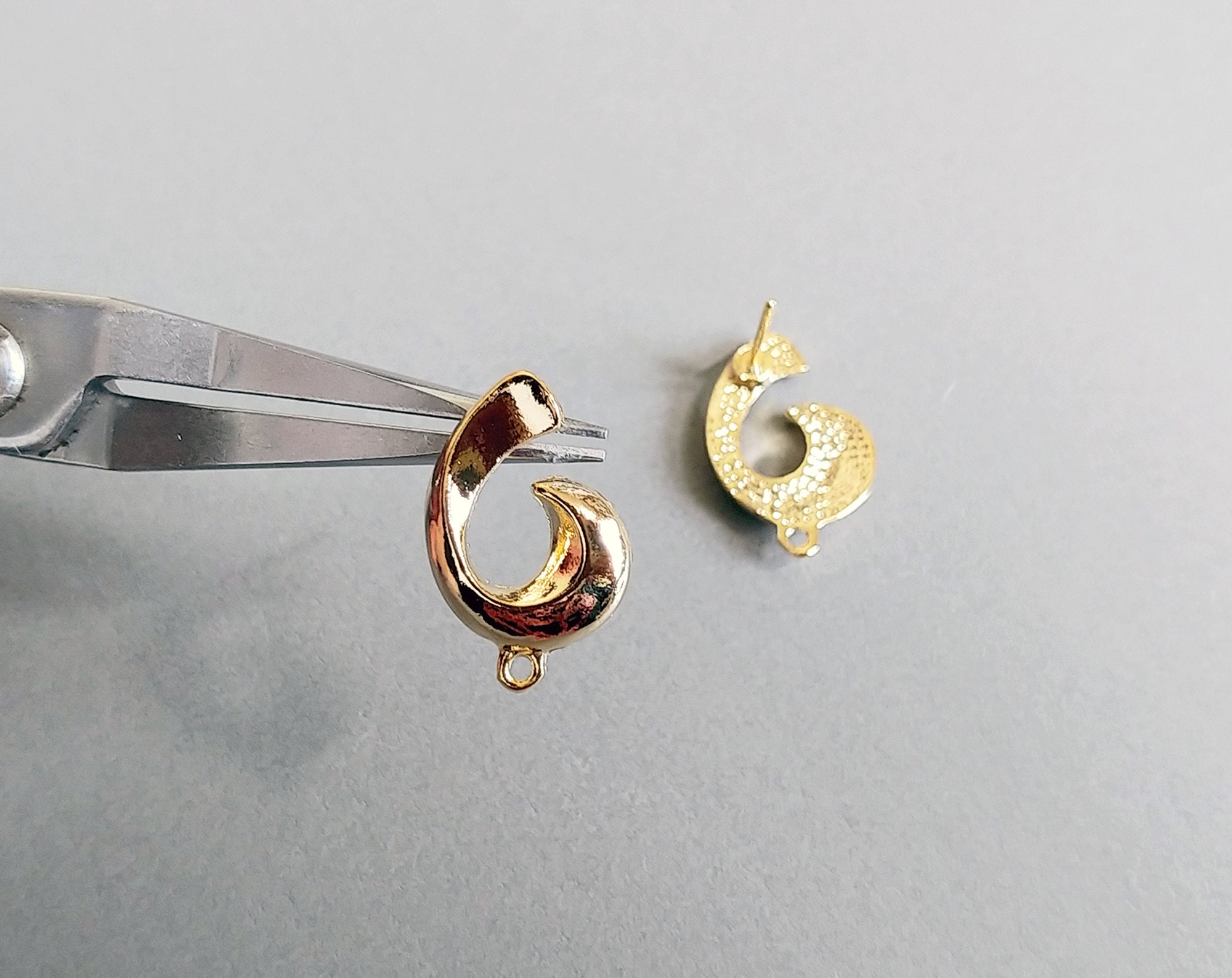 2 PCS - 19 X 13 Mm Gold Plated, Unique Earring Post With Loop, Teardrop ...
