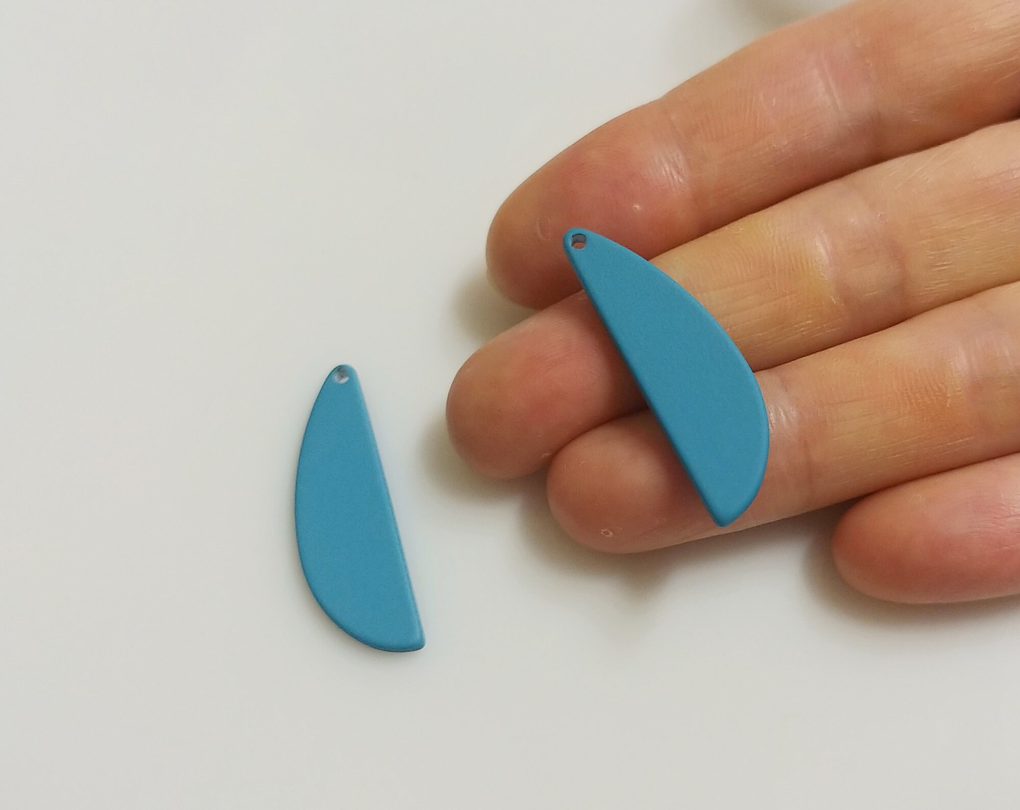 2 PCS - 35 X 10 Mm Turquoise Matte Rubber Coated, Half Moon Pendant ...