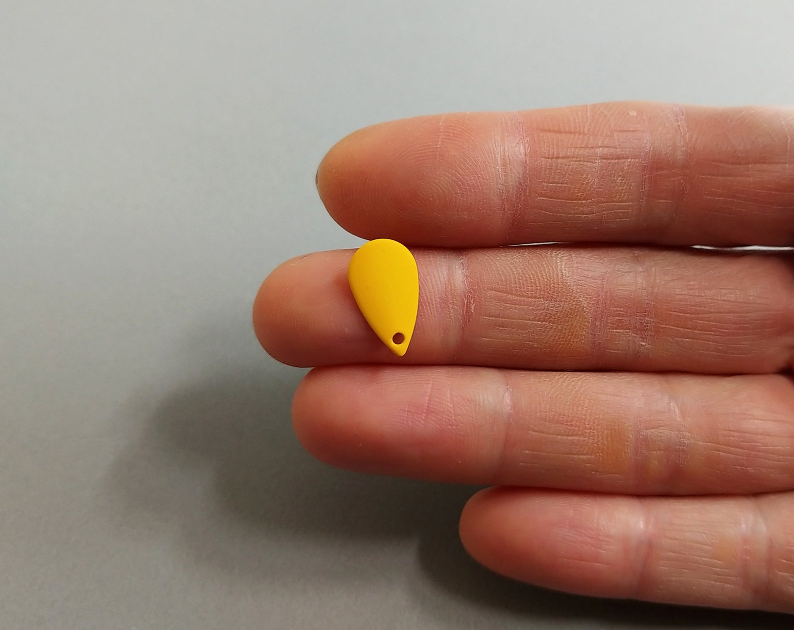 2 PCS 14 x 8 mm Mustard matte rubber coated Yellow Teardrop | Etsy