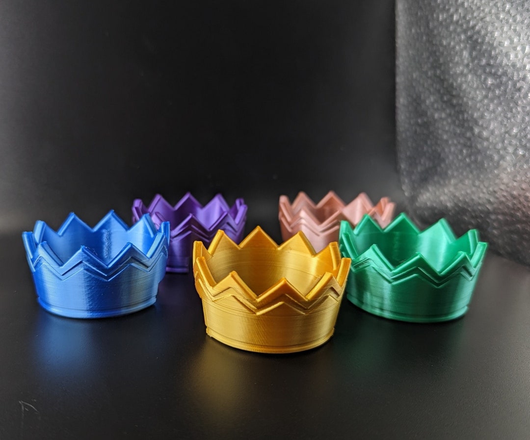 Crown Monitor Topper Accessory for Gamers - Level up Your Gaming Throne ...