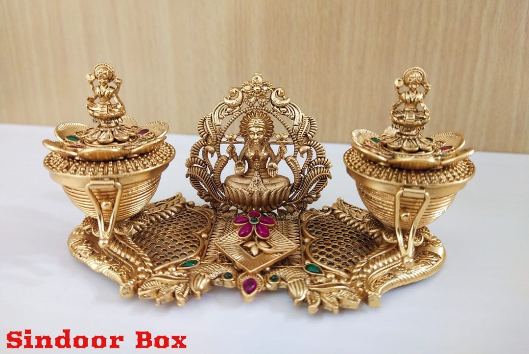 Gold Plated Sindoor Box Indian Jewelry Gold Plated Sidoor Box Laxmi ...