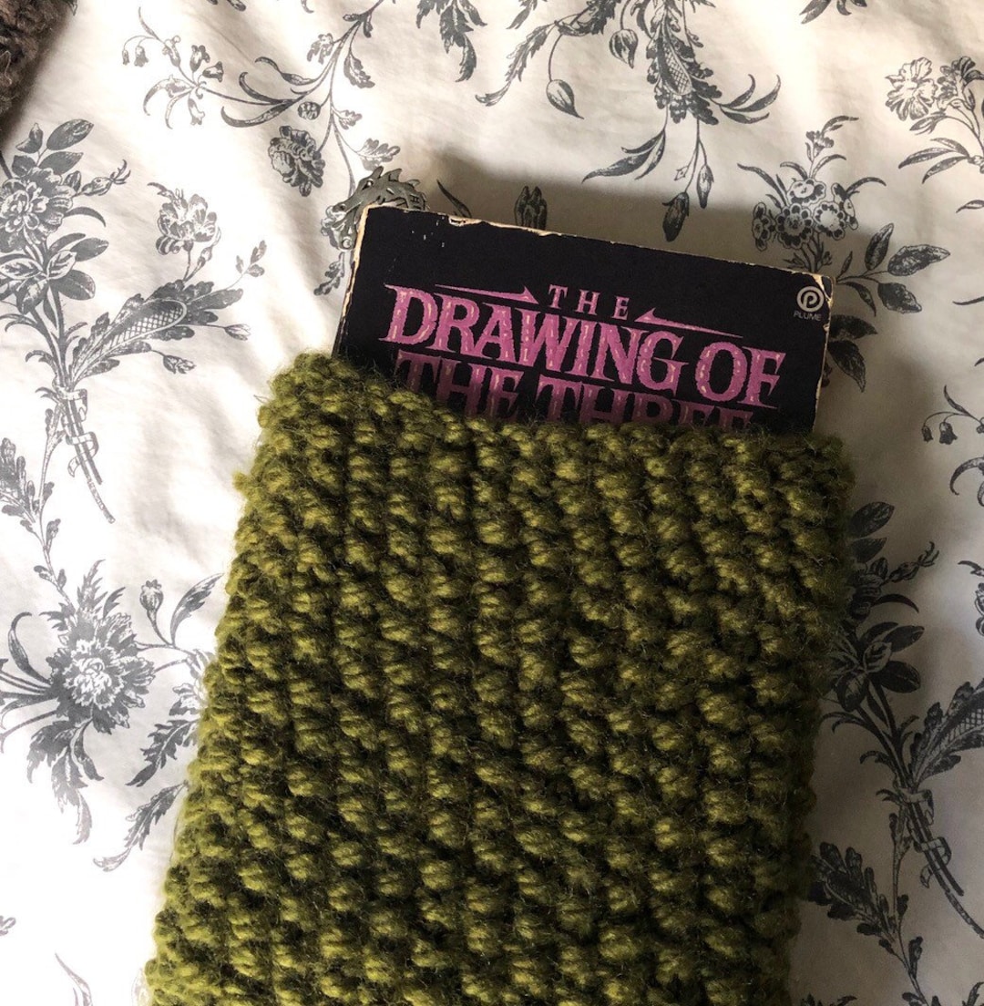 Olive Green Knit Book Sleeve Paperback, Hardcover, Ipad, Kindle ...